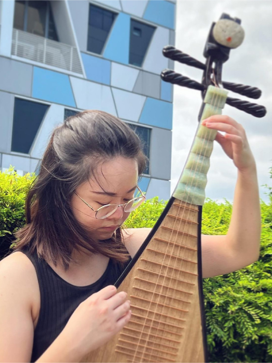 Pipa Lessons Singapore | Learn the Chinese Lute with Us